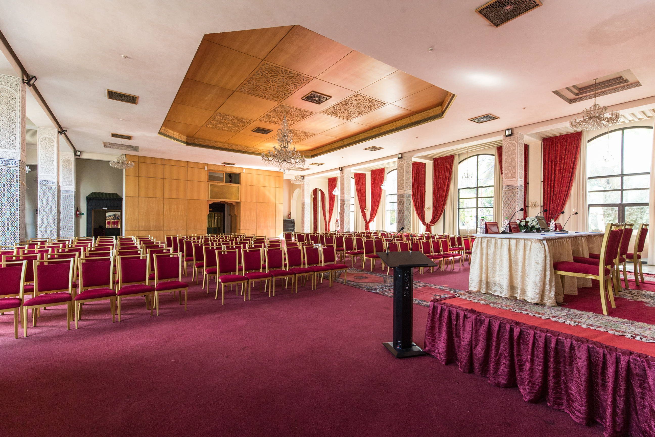 AL MAJLISS Centre de Banquets et Conferences Hôtel El Andalous ...